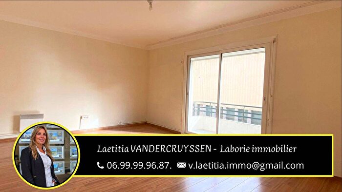 Appartement à louer - Béziers - 3 pièces - 2 chambres