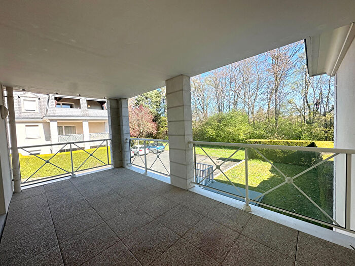 Appartement à louer - Saint-Cyr-sur-Loire, La Ménardière - 2 pièces - 1 chambre