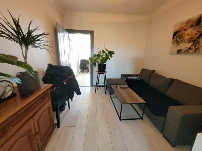 Appartement à louer - Dombasle-sur-Meurthe - 2 pièces - 1 chambre