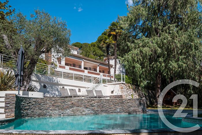 Maison 10 pièces à Nice, Rimiez, à vendre