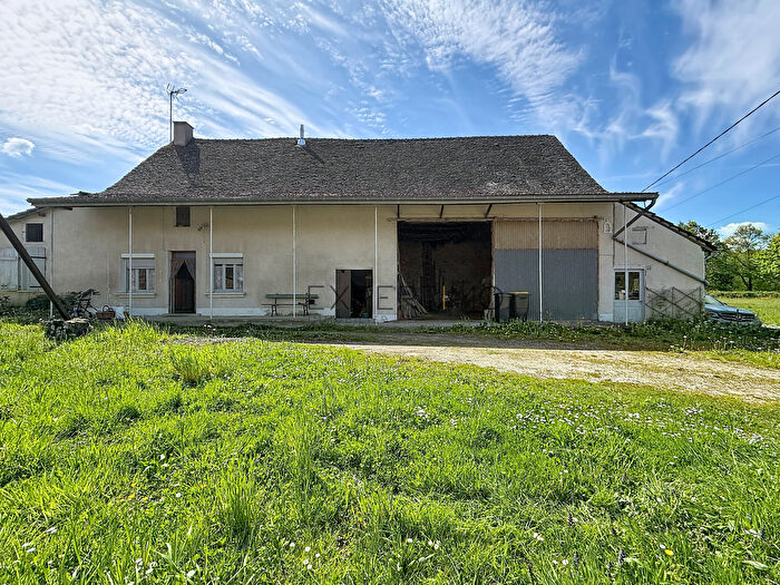 Maison à vendre - Cuisery - 4 pièces - 3 chambres