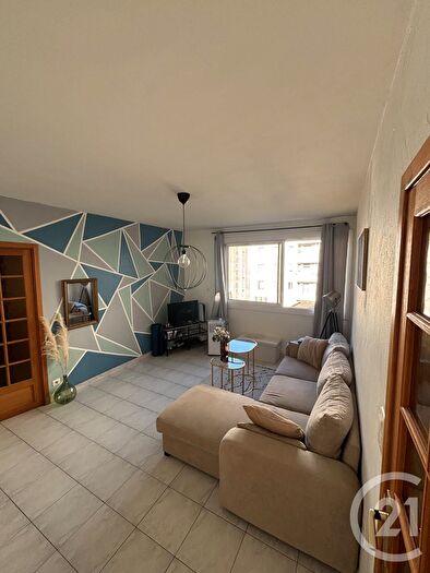Clermont-Ferrand, Jaude, Fontgiève Saint-Alyre : Appartement 3 pièces à louer