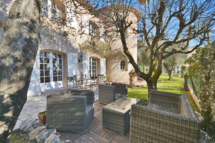 Maison à vendre - Le Cannet, Haut Cannet - 5 pièces - 3 chambres