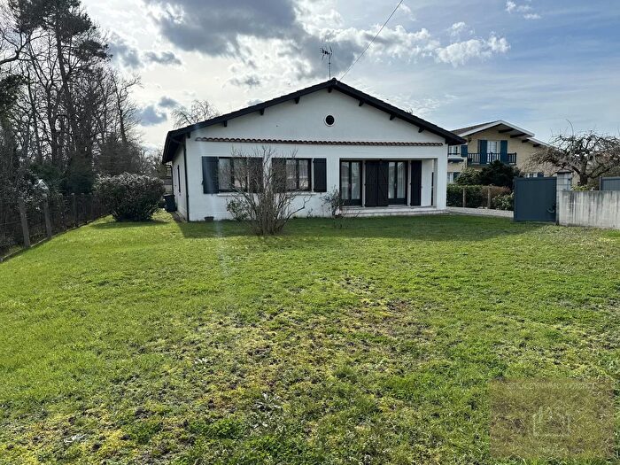 Maison à vendre - Gujan-Mestras, Gujan - 5 pièces - 3 chambres