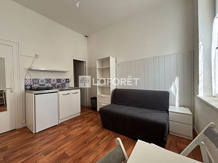Appartement 1 pièce à Bordeaux, Sainte-Clotilde, à louer