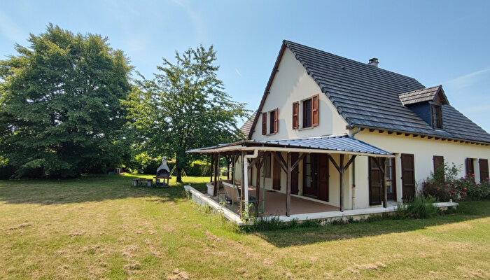 Maison 8 pièces à Arches, à vendre