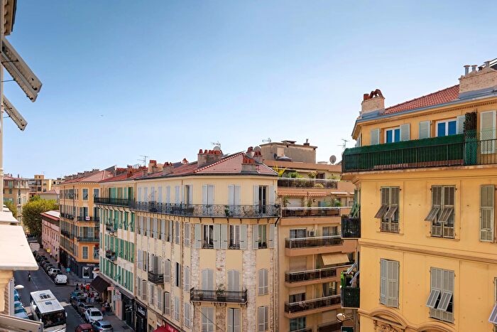 Nice, Carabacel : Appartement 4 pièces à vendre