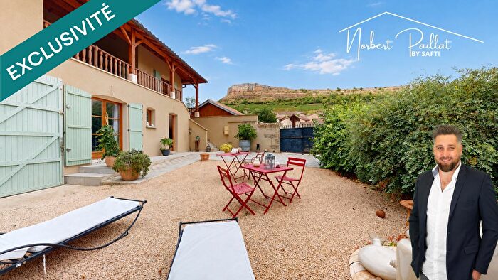 Vergisson : Maison 9 pièces à vendre