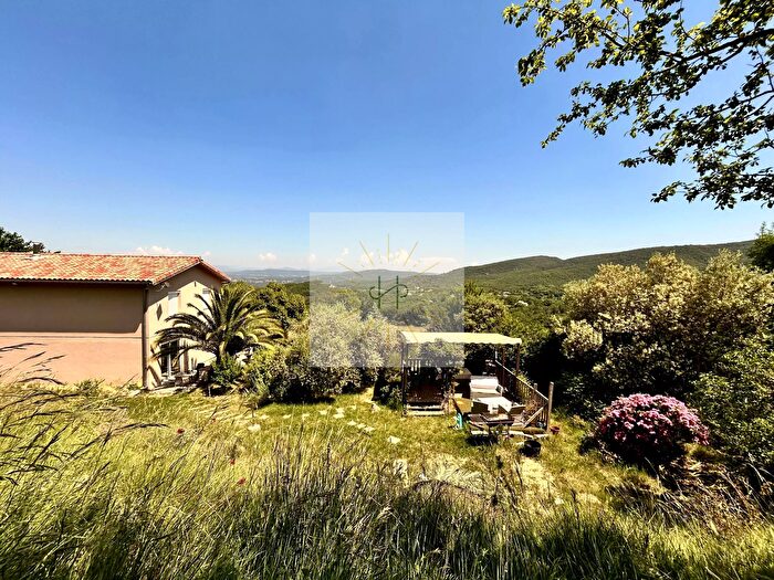 Viviers : Maison 7 pièces à vendre