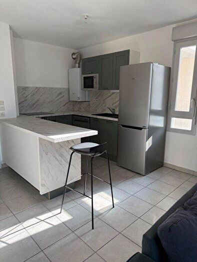 Appartement à louer - Villeurbanne - 3 pièces - 2 chambres