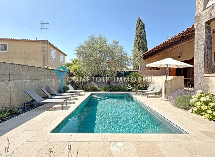 Maison à vendre - Aigues-Mortes - 5 pièces - 4 chambres