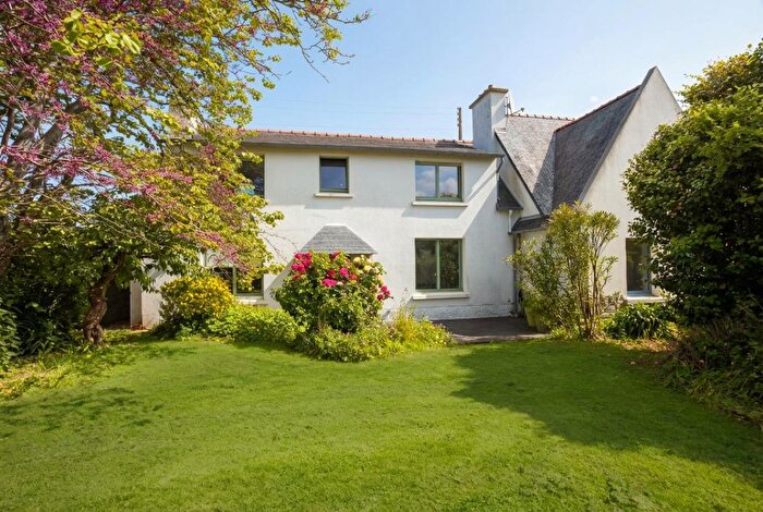 Maison à vendre - Pleubian - 7 pièces - 5 chambres