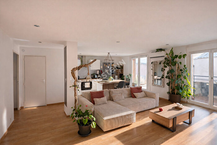 Appartement à louer - Toulon, Beaulieu - 4 pièces - 2 chambres