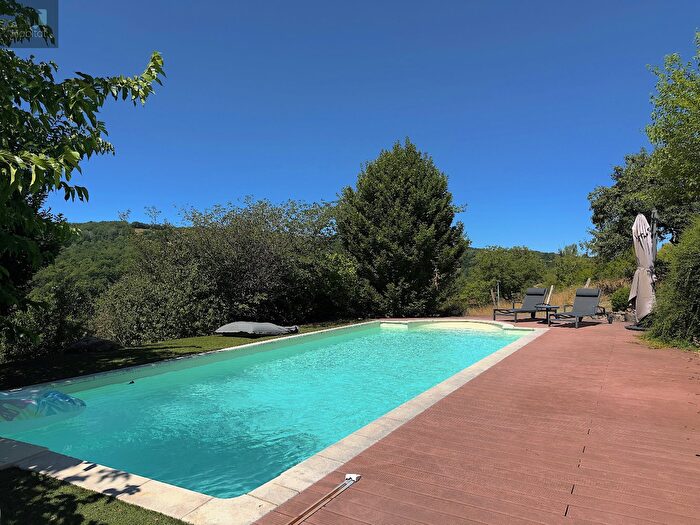 Maison 6 pièces à Marcillac-Vallon, à vendre