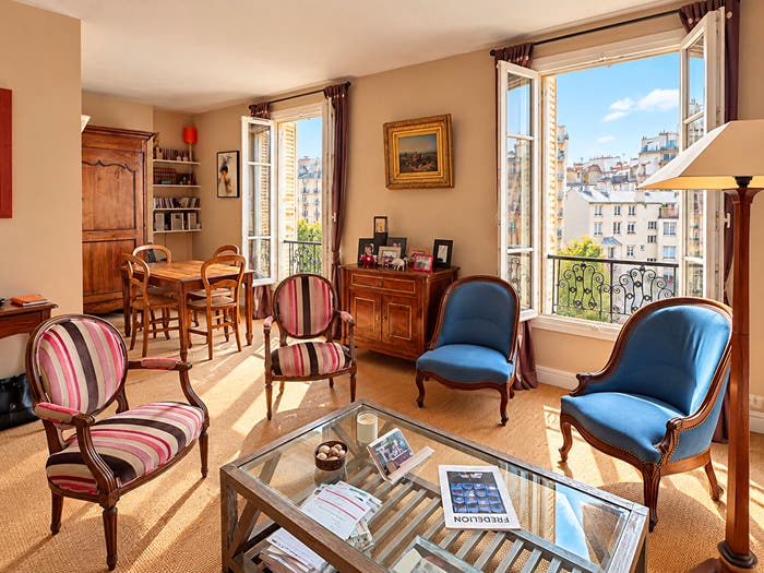 Appartement 3 pièces à Paris 15ème, Violet, Commerce, à vendre