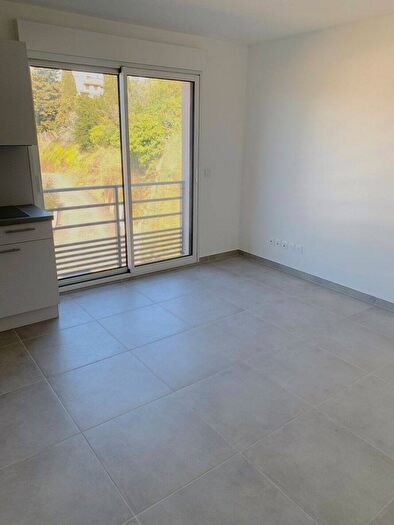 Appartement à louer - Corniche Fleurie, Nice - 1 pièce