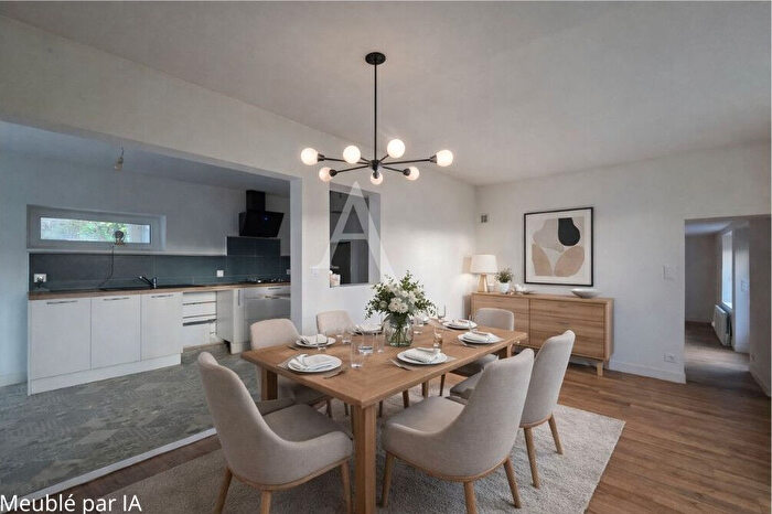 Maison à vendre - Saint-Nicolas-de-Redon - 7 pièces - 4 chambres