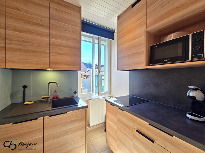 Strasbourg, Neudorf, Etoile, Gare, Schluthfeld - Appartement 3 pièces à louer