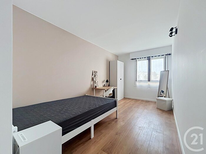 Appartement 1 pièce à louer - Massy, Villaine, Bièvre, Poterne