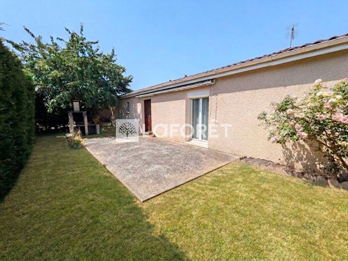 Maison 5 pièces à La Salvetat-Saint-Gilles, à vendre