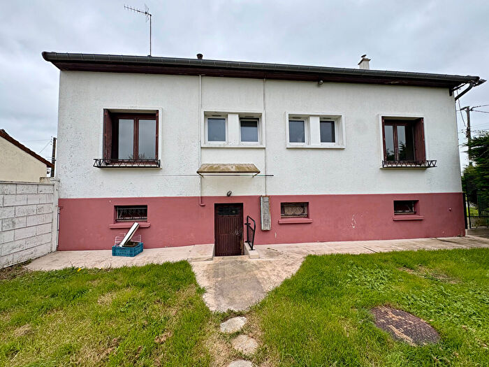Maison 6 pièces à vendre à Essertaux