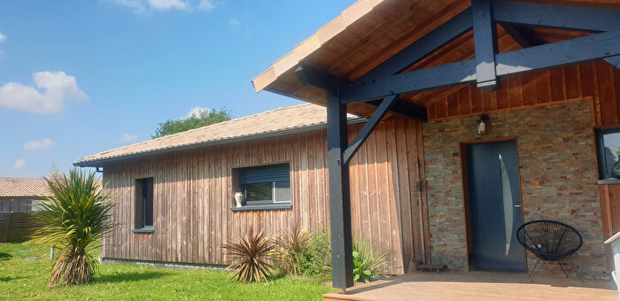 Maison à vendre - Audenge - 5 pièces - 3 chambres