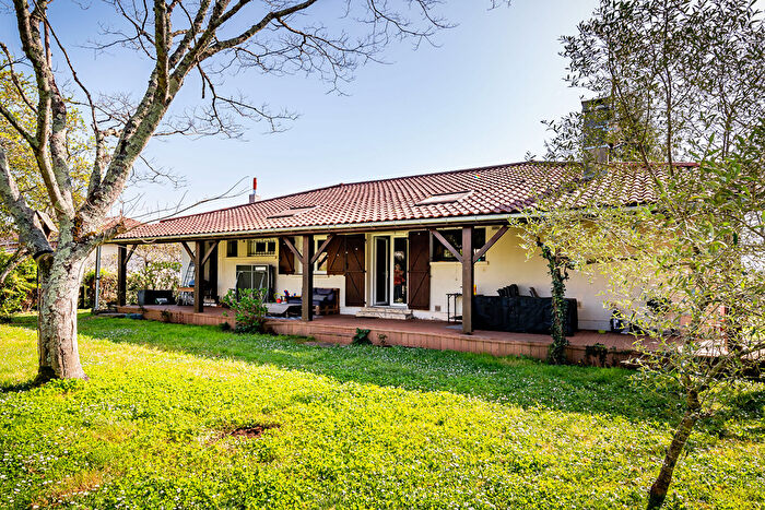 Maison 5 pièces à louer à Saint-Sulpice-et-Cameyrac