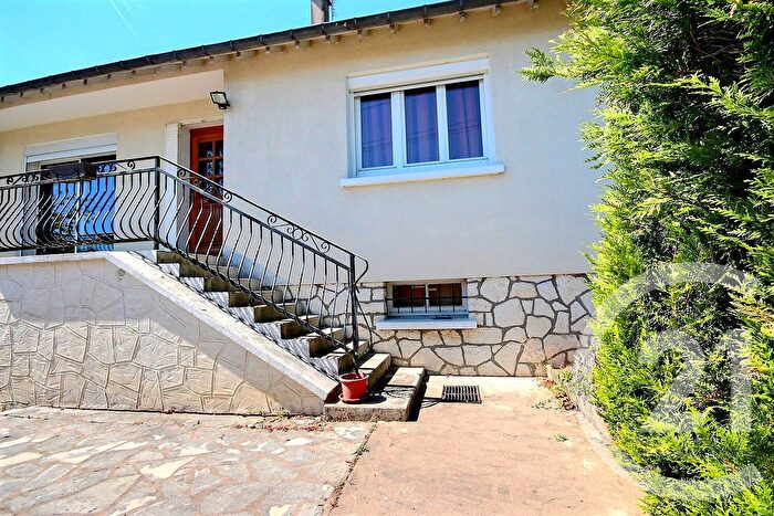 Maison 5 pièces à vendre à La Chaussée-Saint-Victor