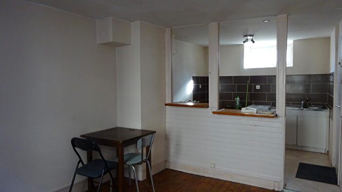 Le Puy-en-Velay, Centre-ville : Appartement 2 pièces à louer