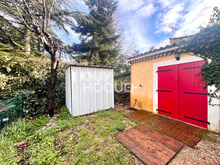 Appartement à louer - Saint-Maximin-la-Sainte-Baume, Clos de Roques - 2 pièces - 1 chambre