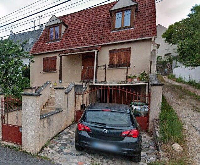 Maison à vendre - Savigny-sur-Orge, Cherchefeuilles - 6 pièces - 4 chambres