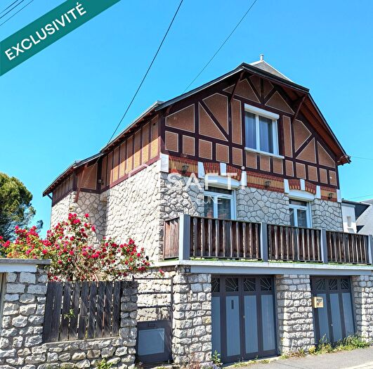 Maison à vendre - Fleury-les-Aubrais, Gare, Bannier, Bustière, Dessaux - 5 pièces - 4 chambres