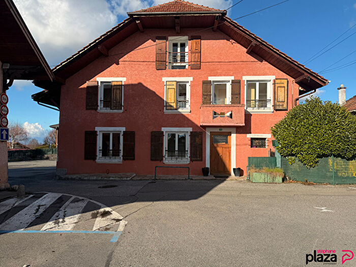 Maison à vendre - Cranves-Sales - 4 pièces - 3 chambres