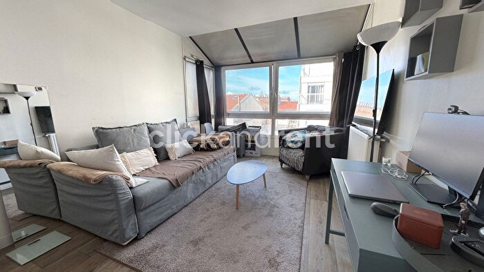 Appartement à louer - Paris e , Gambetta - 1 pièce