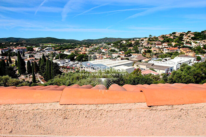 Maison 6 pièces à Le Lavandou, Rousset, Four des Maures, Saint-Clair, à vendre