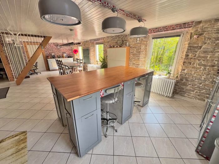 Pont-de-Roide-Vermondans - Maison 10 pièces à vendre