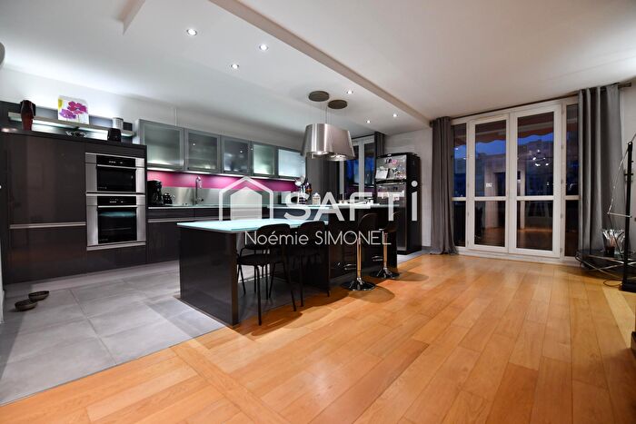 Appartement à vendre - Chilly-Mazarin, Gravigny - 5 pièces - 3 chambres