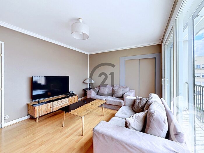 Appartement 4 pièces à Troyes, à vendre