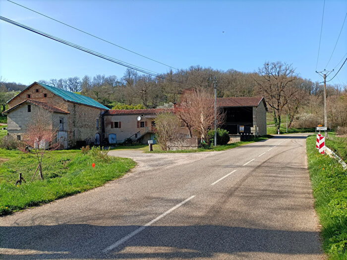 Maison à vendre - Varen - 2 pièces - 1 chambre