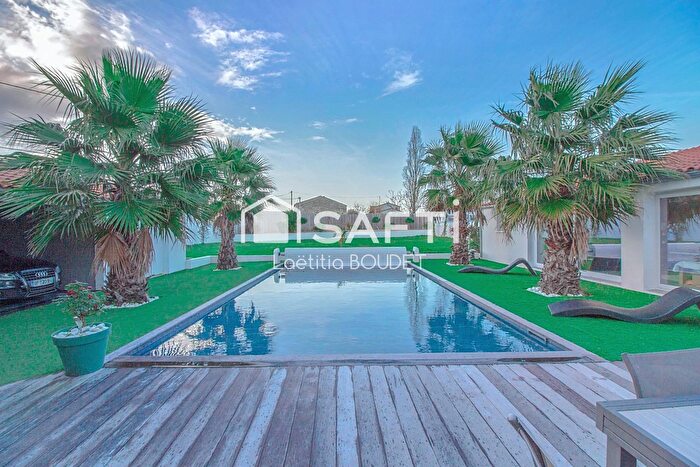 Maison à vendre - Rochefort - 6 pièces - 5 chambres