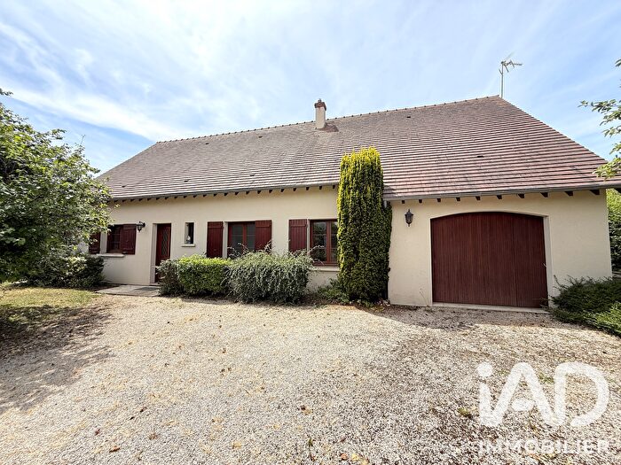 Maison 7 pièces à vendre à Lanneray