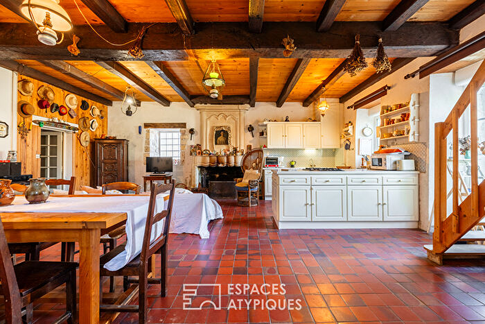 Maison 5 pièces à Saint-Just-Luzac, à vendre