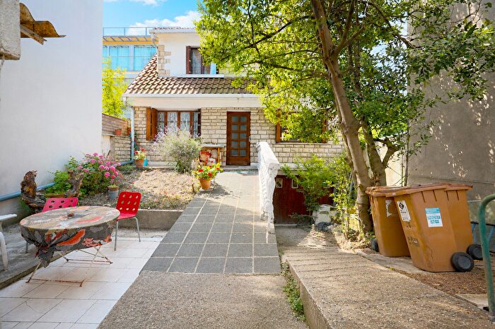 Montreuil, La Noue Clos Français : Maison 11 pièces à vendre