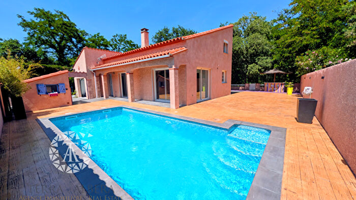 Maison 4 pièces à Laroque-des-Albères, à vendre