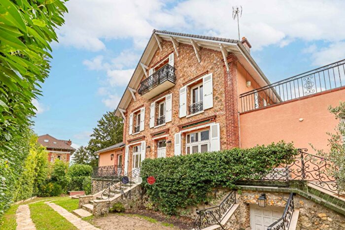 Maison à vendre - Bougival - 15 pièces - 7 chambres