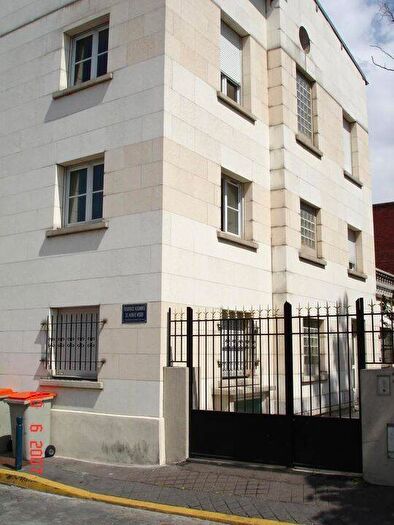 Quatre Chemins-Jaurès, Pantin : Appartement 3 pièces à louer