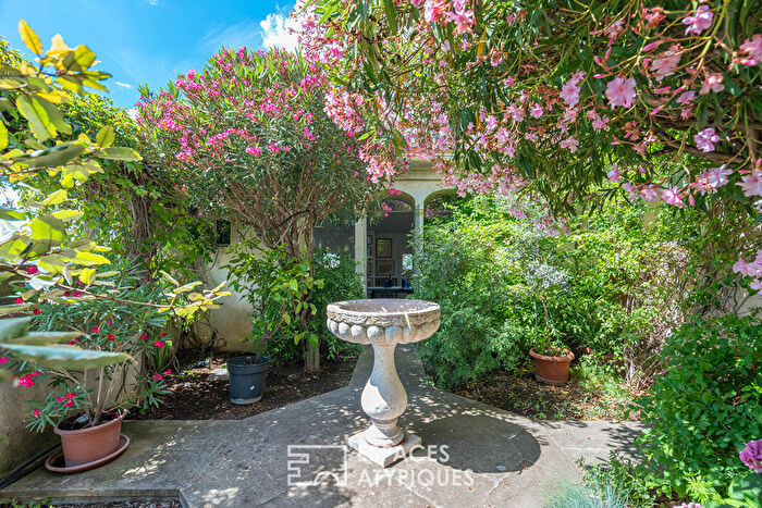 Appartement à vendre - Arles, Centre-ville - 4 pièces - 3 chambres