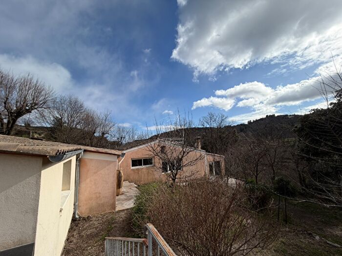 Maison à vendre - Mandagout - 4 pièces - 3 chambres