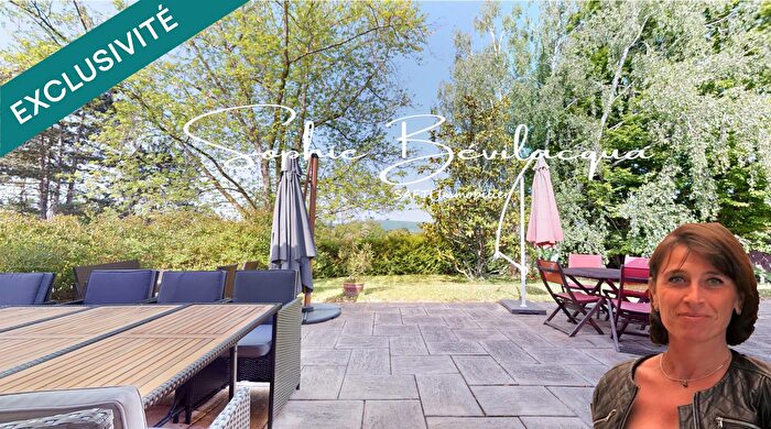 Maison à vendre - Sathonay-Village - 9 pièces - 6 chambres