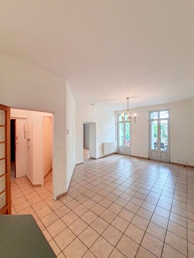Appartement à louer - Agen, Carnot - 2 pièces - 1 chambre